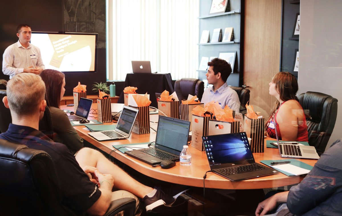 UNLOCKING YOUR MEDIA MOJO IN THE MODERN AGE - Pendulum PR